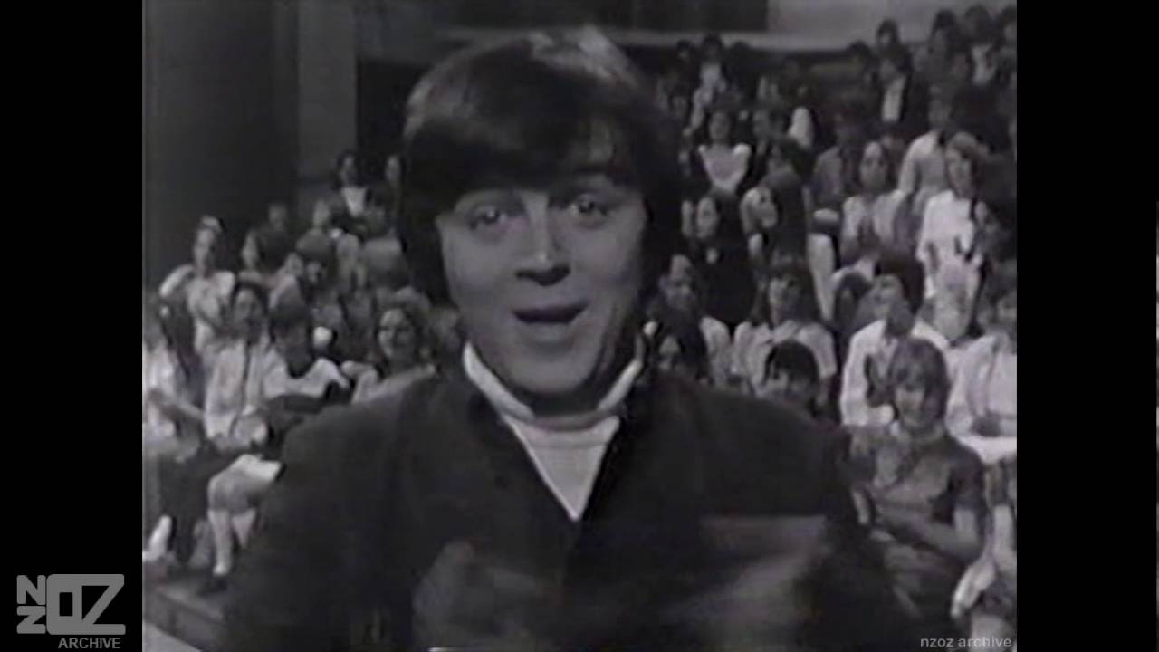 Johnny Young - Cara Lyn (1968) - YouTube