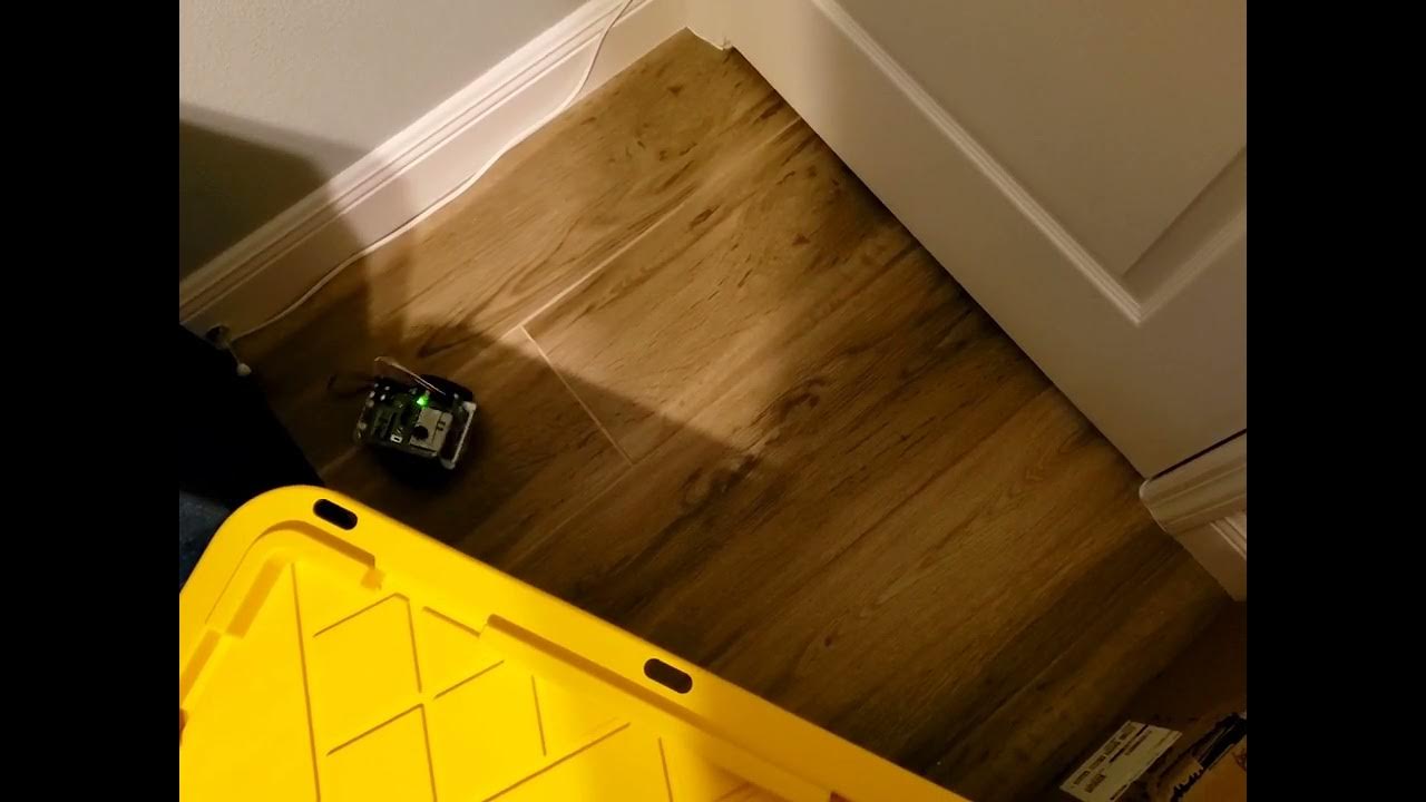 Object Avoiding Robot Demo - YouTube