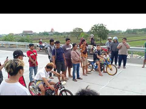 BRONDONG PROYEK VS SOJIN BALAP