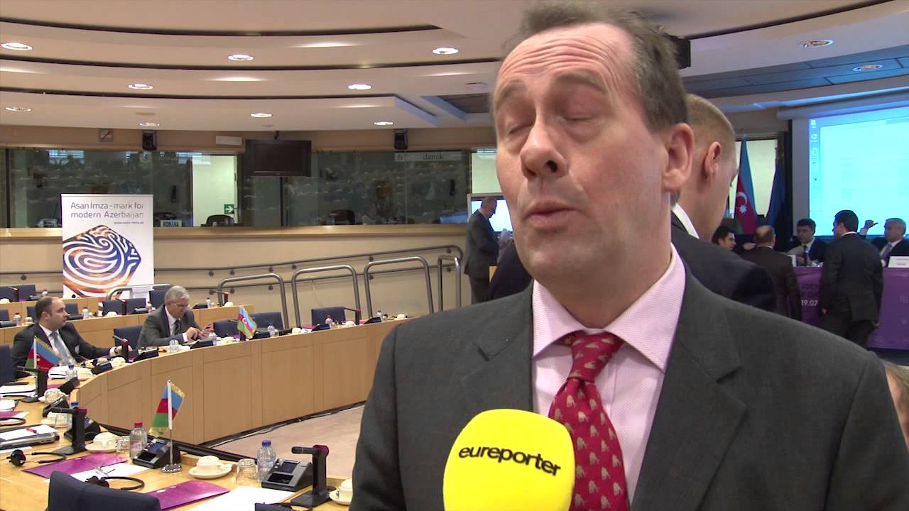MEP Martin Callanan on Azerbajian-EU Digital Agenda - YouTube