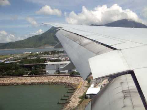 CATHAY PACIFIC CX 841 LANDING HKG (B-KPC) - YouTube