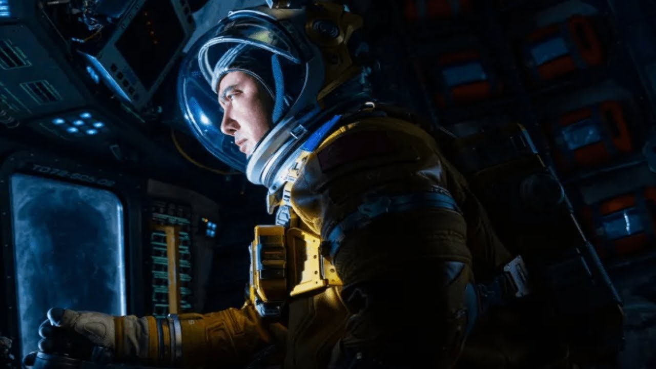 Moon Man (2022) Film Explained in English | Movie Recap - YouTube