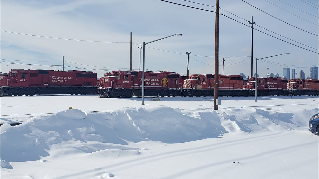 CP rail locomotive storage in Calgary 2023 - YouTube