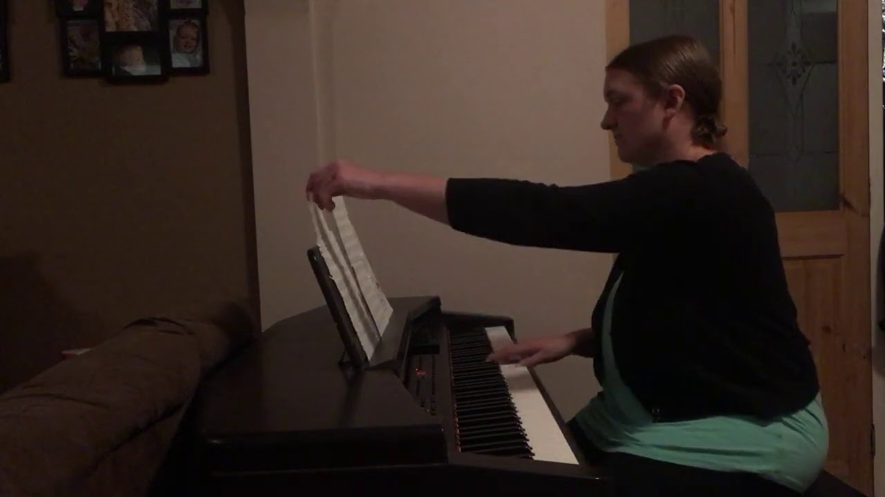 Introduction to keyboard lessons - YouTube