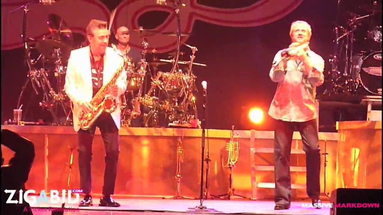 Chicago LIVE - Call On Me (HD) - YouTube