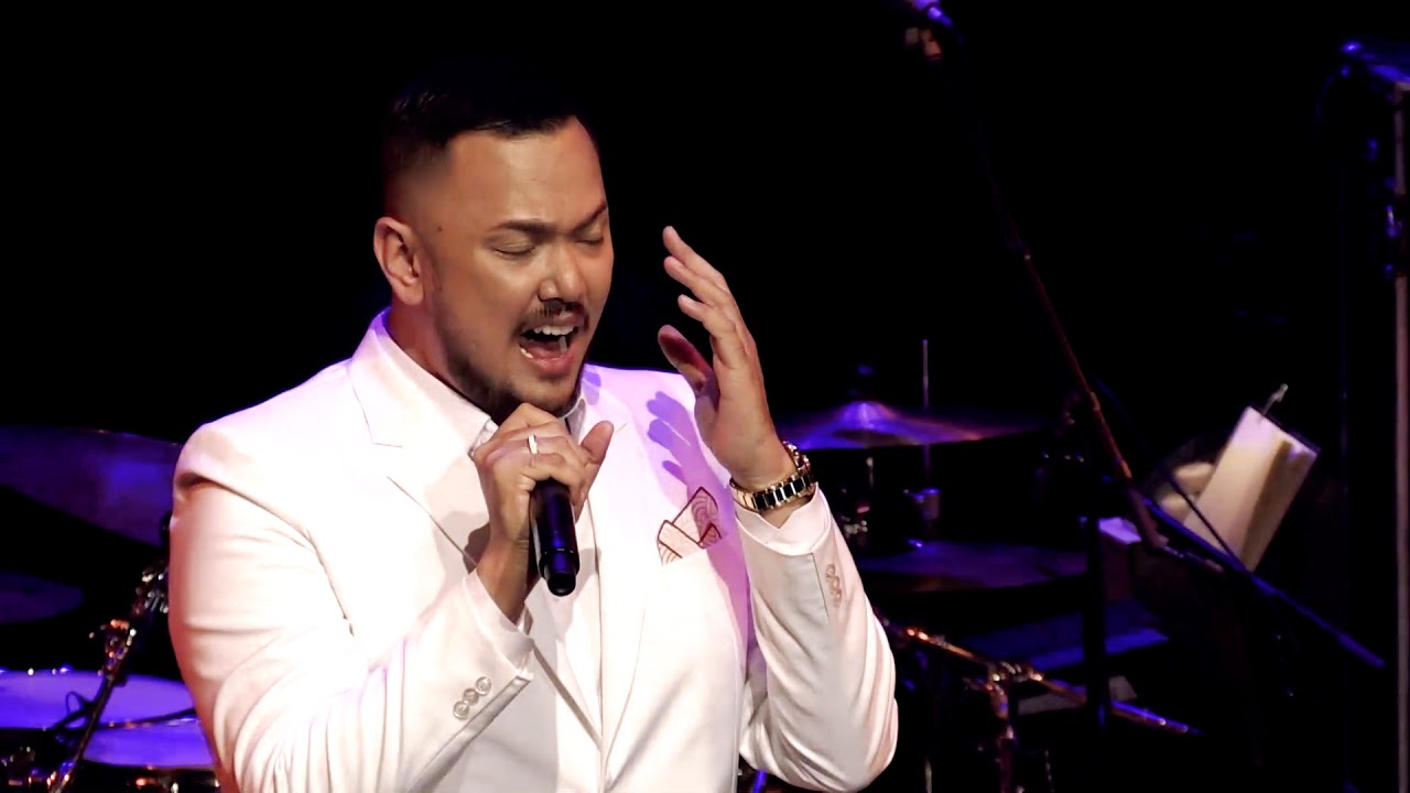 Imran Ajmain - Ghaibmu (Live @ "10 Tahun Pertama" Concert, Esplanade ...