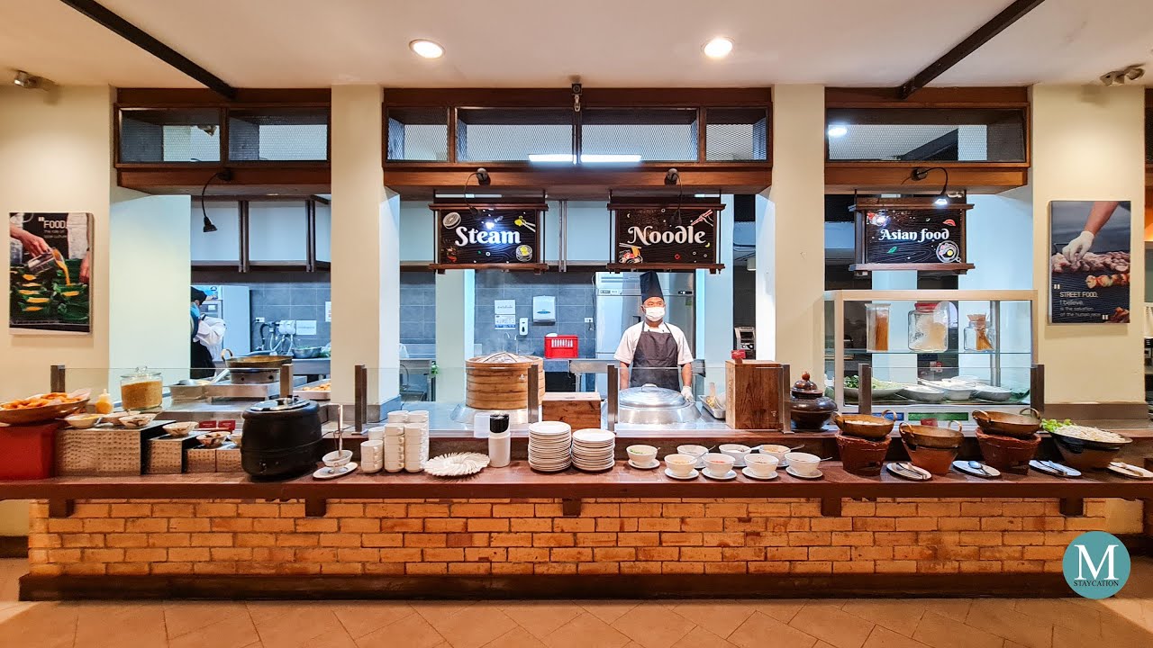 Breakfast Buffet at Mövenpick Suriwongse Hotel Chiang Mai | Hotel ...