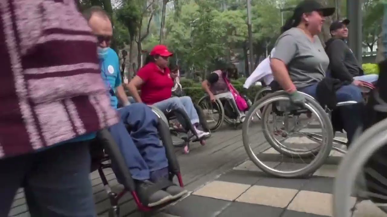 Mexico City wheelchair users rally for more accessibility - YouTube