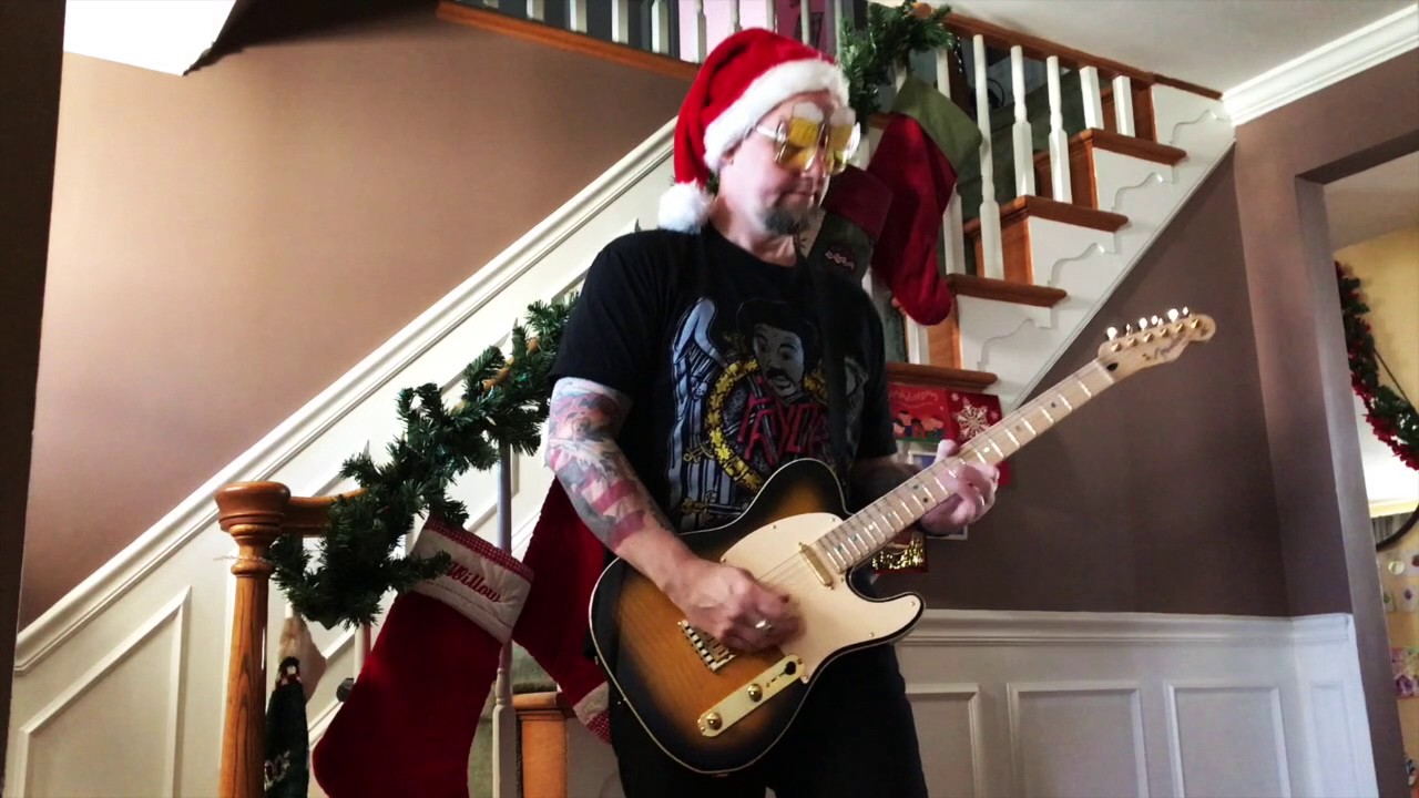 Deck The Halls instrumental by Mike Feeney - YouTube