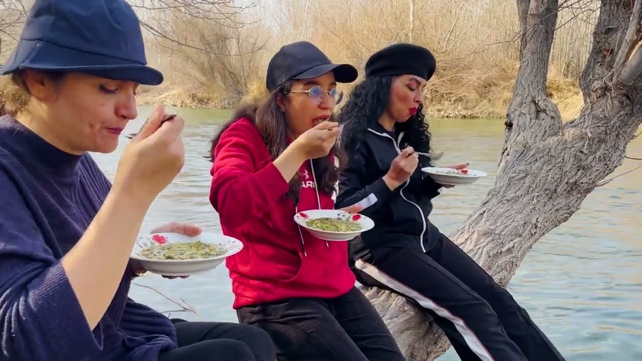 Persian Ash Reshteh in Nature | Traditional Outdoor Cooking for the ...