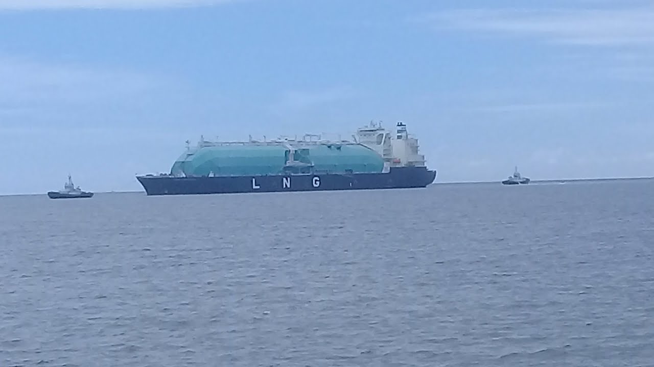 Sayaendo Moss Tanker LNG Carrier SERI CEMPAKA Malaysia International ...