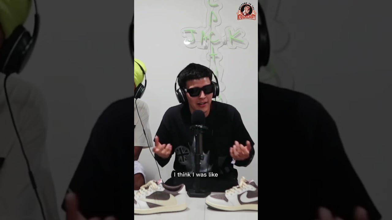 Raging on stage with Travis Scott #travisscott #shortsasmr #asmr # ...