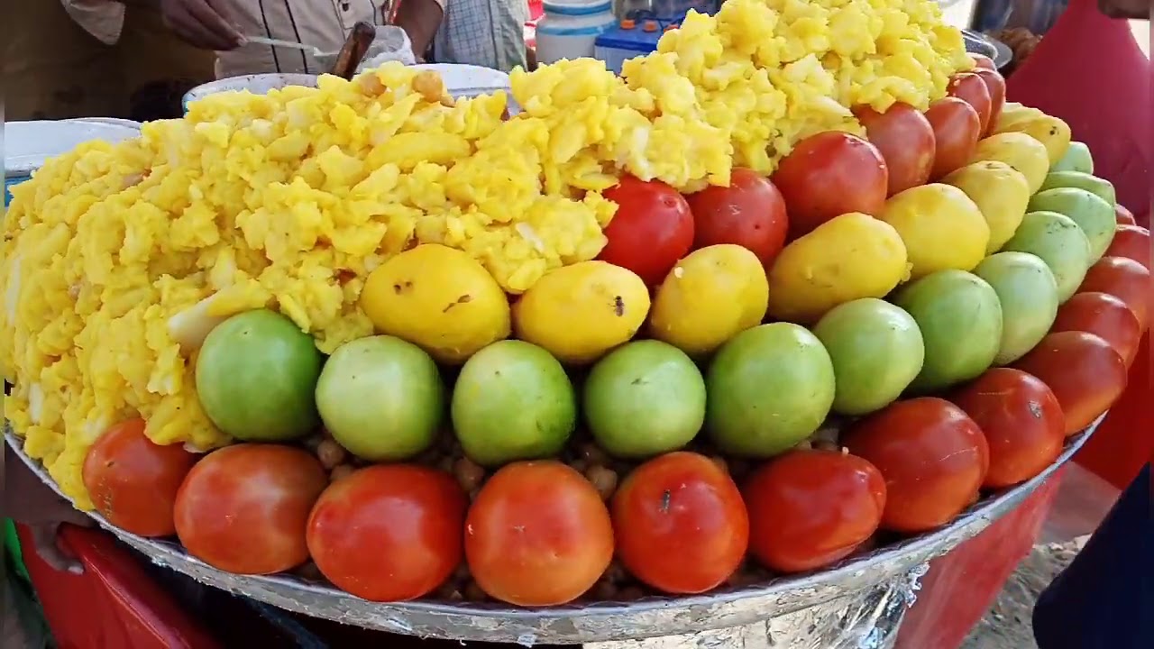 Chana Chaat Mazedaar Chana Chaat Street food Pakistan Karachi - YouTube