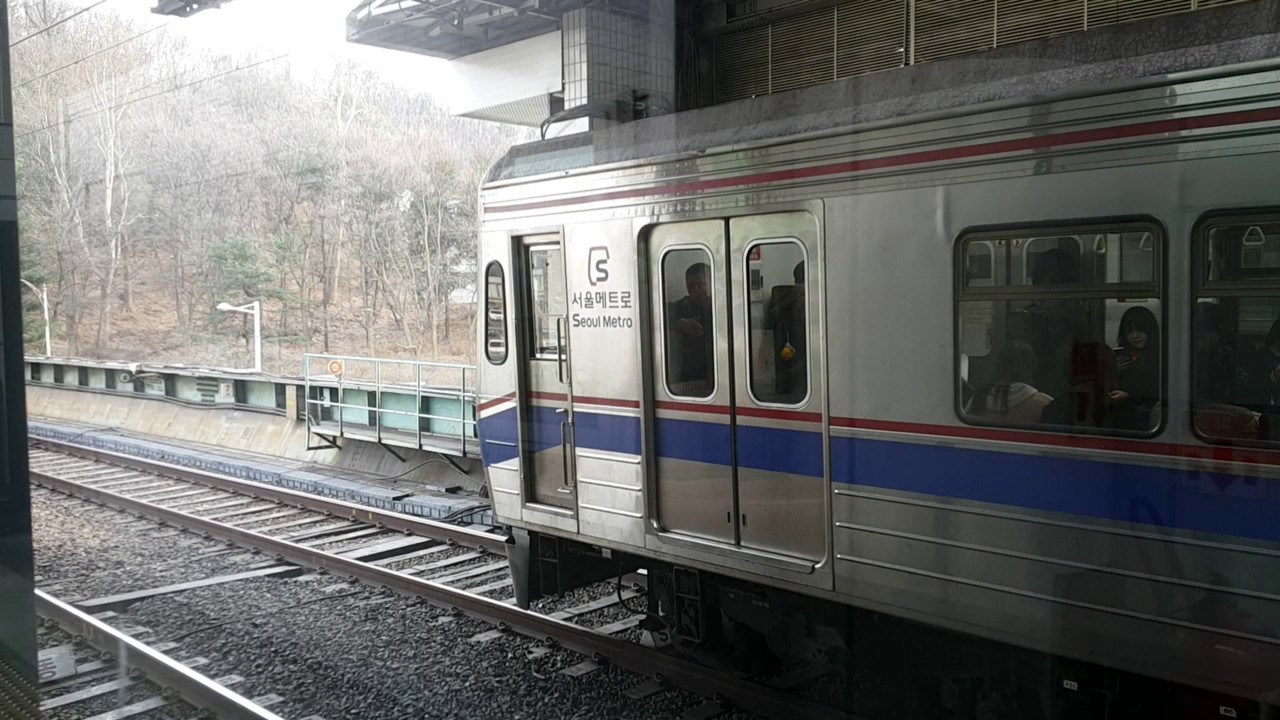 서울메트로 4호선 사당행 열차 동작역 발차 (GEC Alstom GTO VVVF) - YouTube