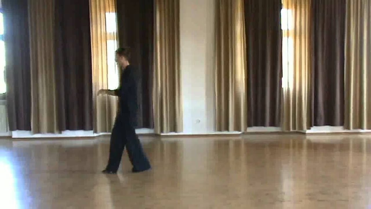 NOVICE - BALL E - NOVELTY - DANCE SUZY DANCE - YouTube