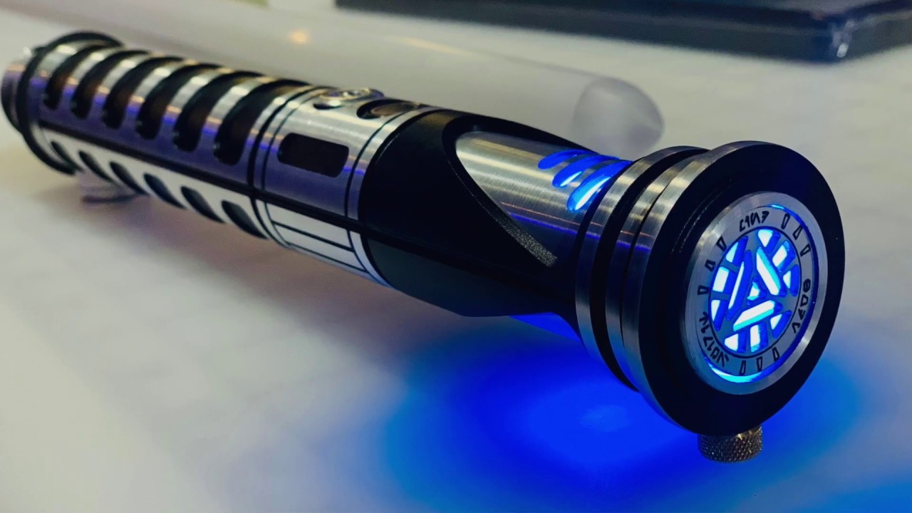 SABERTALK 14: Gabe's SaberForge Lightsaber with Crystal Focus 7 - YouTube