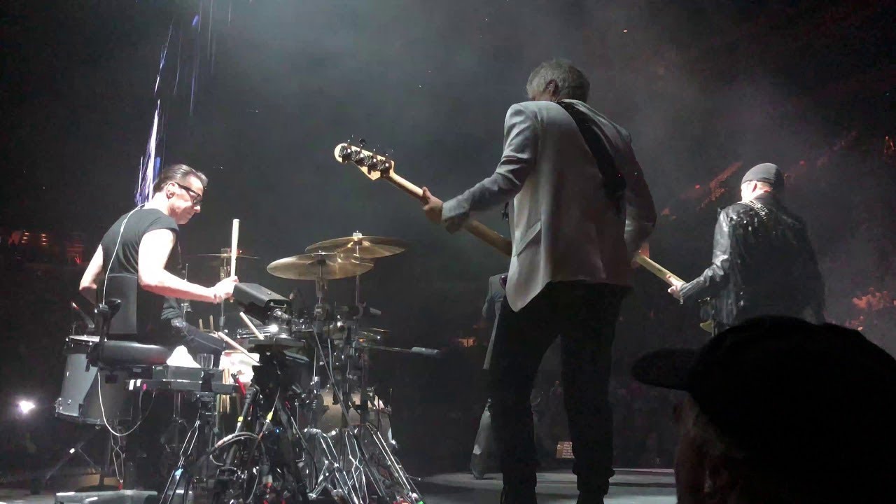 U2 - Acrobat - Live @ The Forum Los Angeles May 16 2018 U2eiTour - YouTube