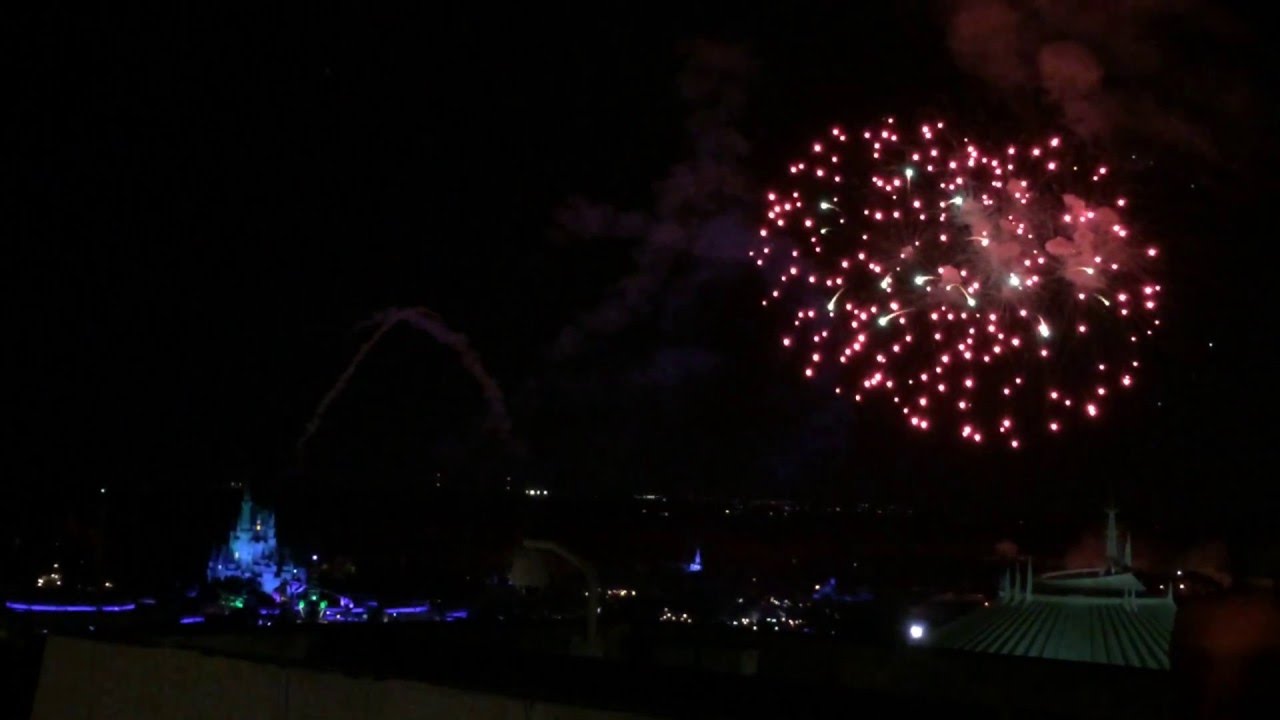 Fireworks at California Grill - YouTube