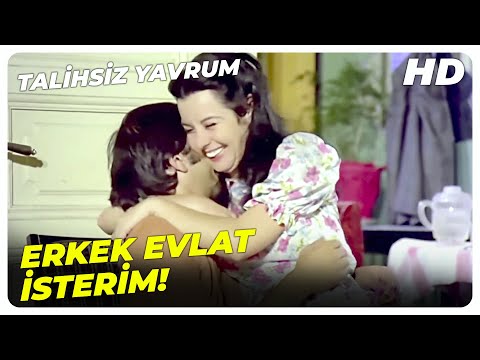 Talihsiz Yavrum - Çocuğumu Kendi Ellerimle Teslim Edemem! | Fatma Girik Eski Türk Filmi