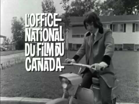 Scène d'intro du film Kid Sentiment (1968) avec Louis Parizeau du groupe Les Sinners - YouTube