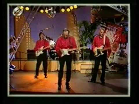 Dakota - YouTube