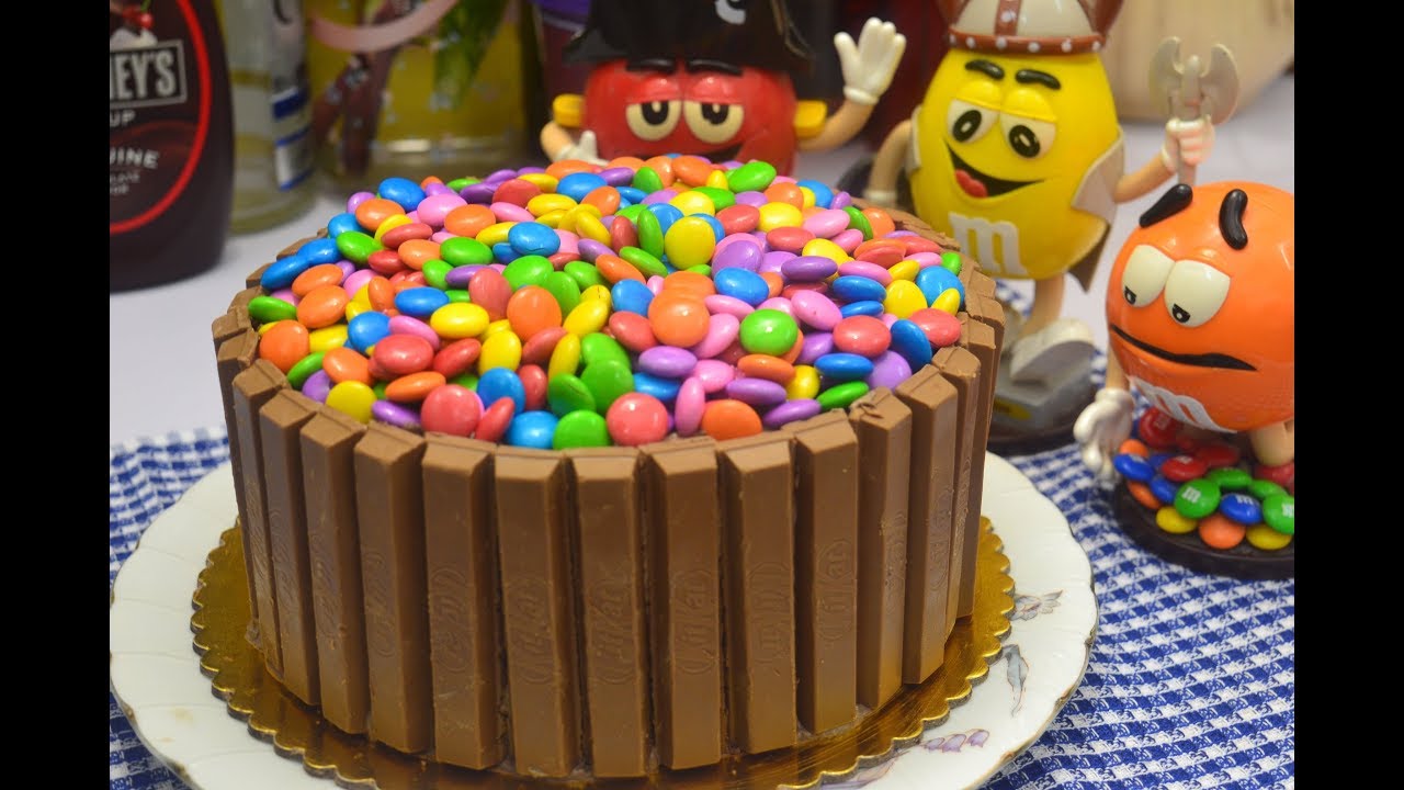 HOW TO MAKE KIT-KAT AND M&M(GEMS) CAKE - YouTube