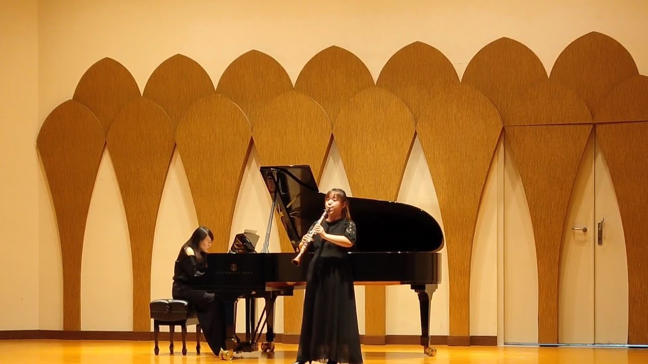 Carl Maria von Weber - Concertino Op.26 for Clarinet and Piano - YouTube