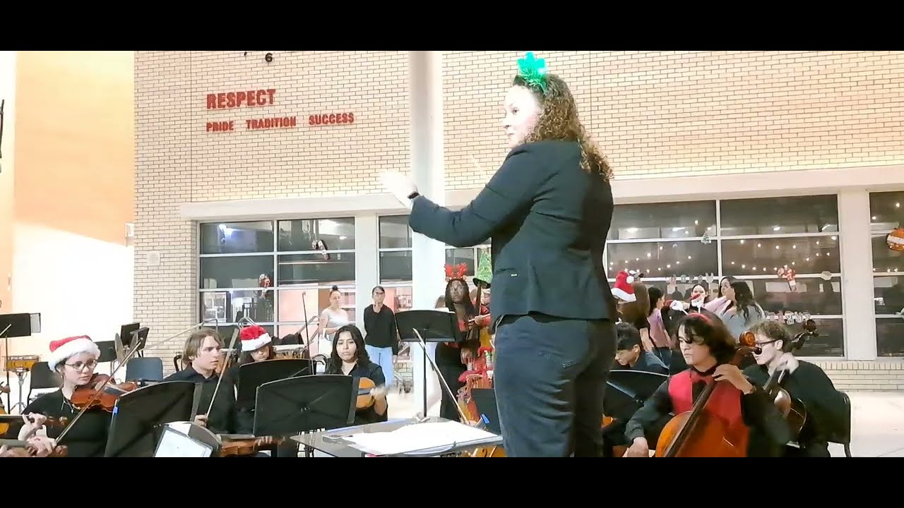 NFMHS Music Department Holiday Sing Along @A Knight of Music - YouTube