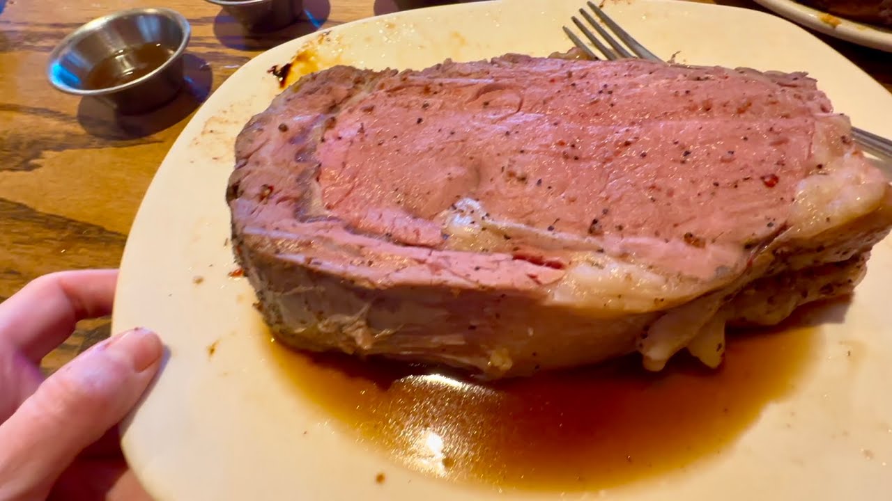 This is What a 20 Ounce PRIME RIB Looks Like!🥩😋 - YouTube