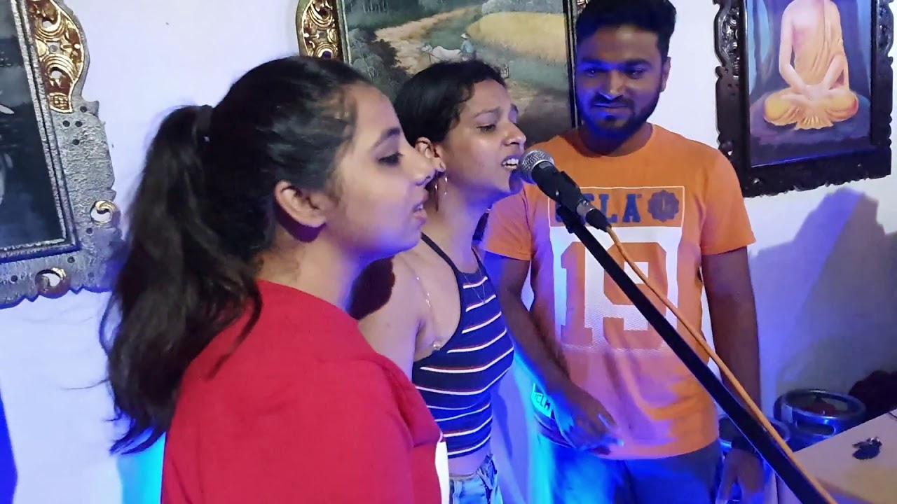 Hindi Karaoke in Goa | Night life of goa | funniest moments of goa ...