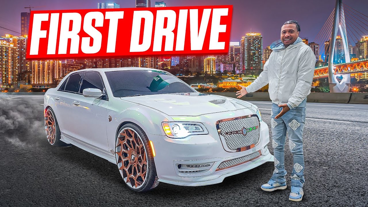 FIRST DRIVE IN MY OUTRAGEOUS HELLCAT 300 - YouTube