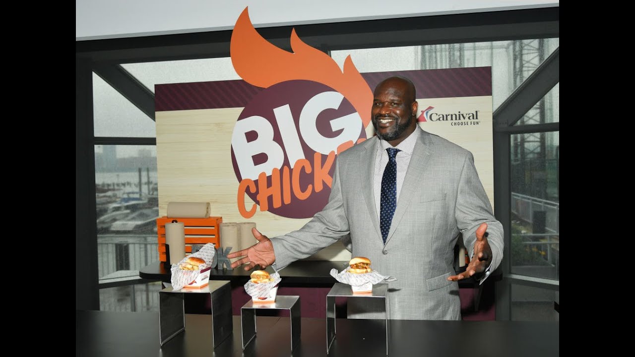 Shaq hosts grand opening of 'Big Chicken' restaurant in Houston - YouTube