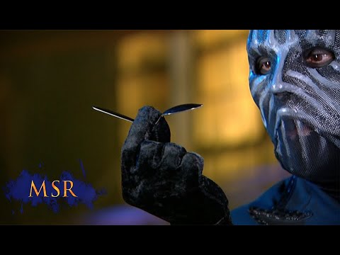 MIND-BENDING MAGIC-- MAGICIAN BENDS SPOON BEFORE YOUR EYES! - YouTube