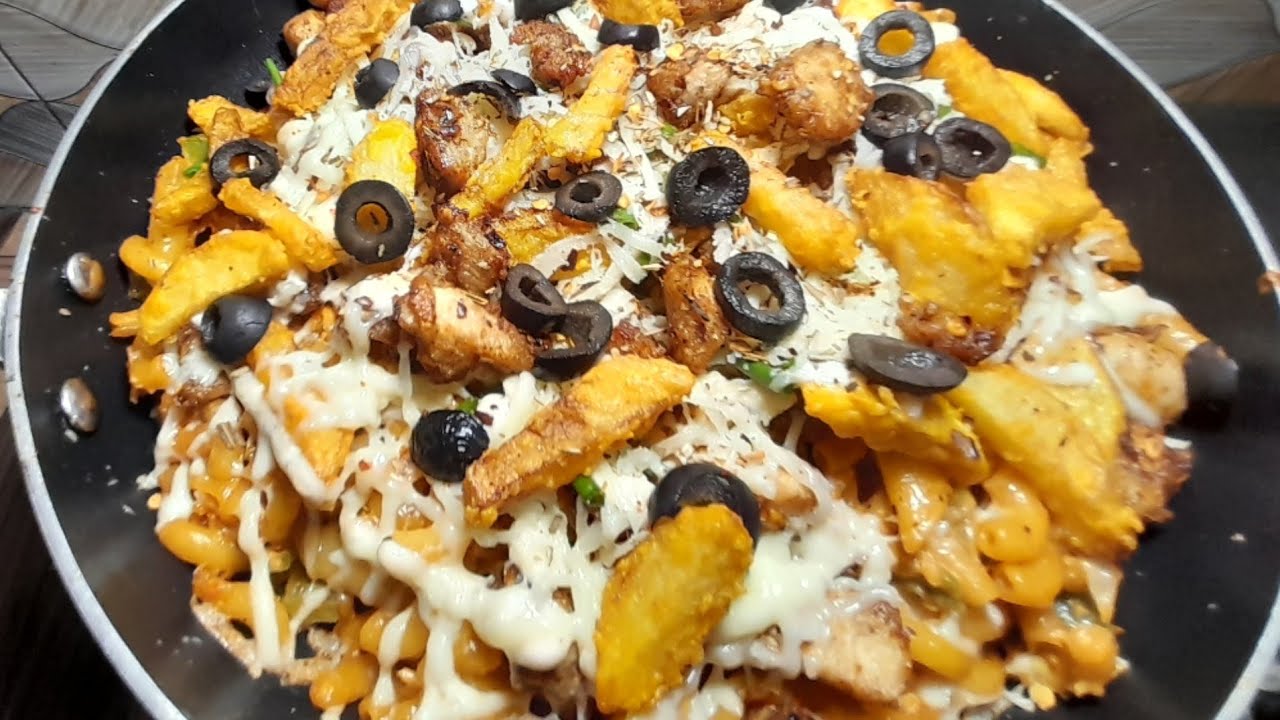 Chicken Cheesy Red Creamy Pasta Recipe - YouTube
