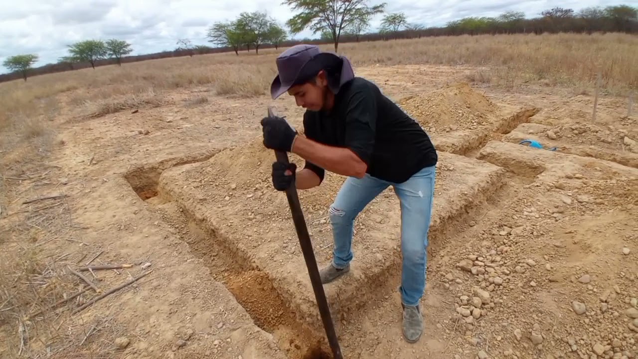 CAVANDO OS BURACOS DAS COLUNAS COM UMA ALAVANCA DE 8KG - YouTube