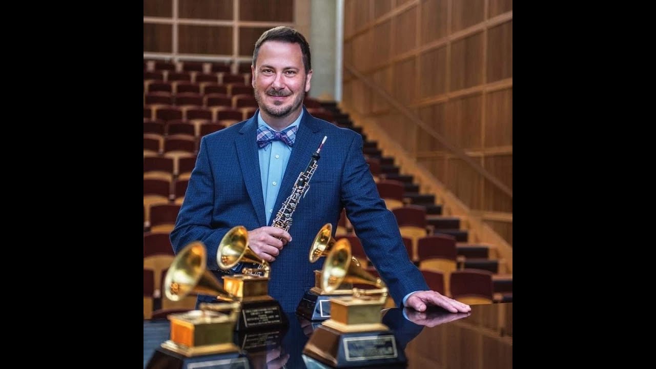 Thom Moore Spirit Dancer - YouTube