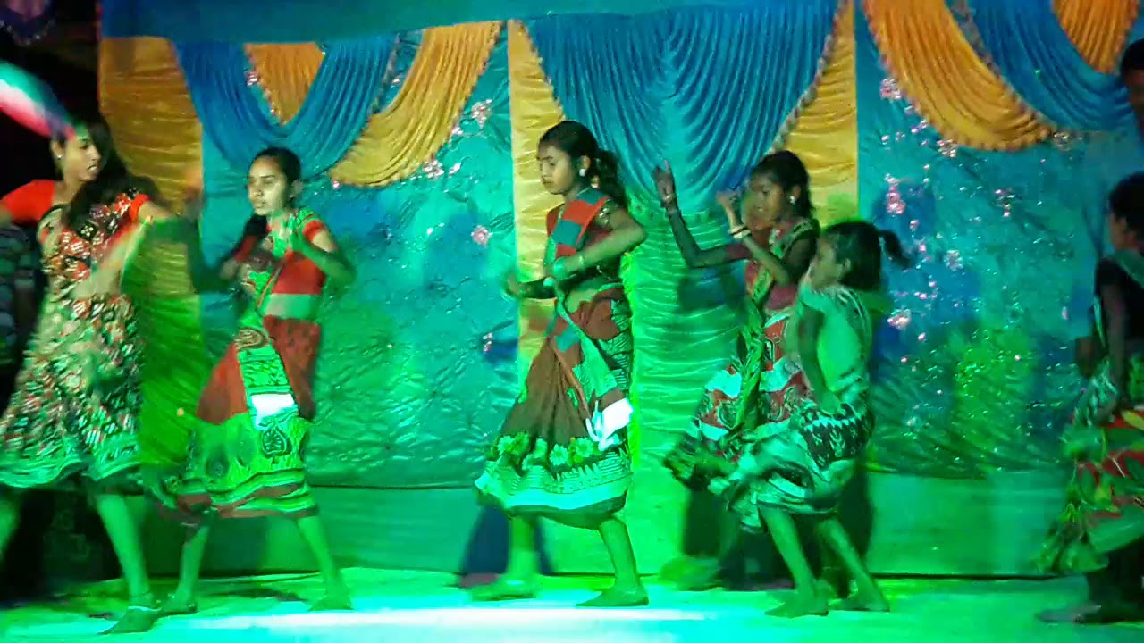 Jhumar dance happy holi - YouTube