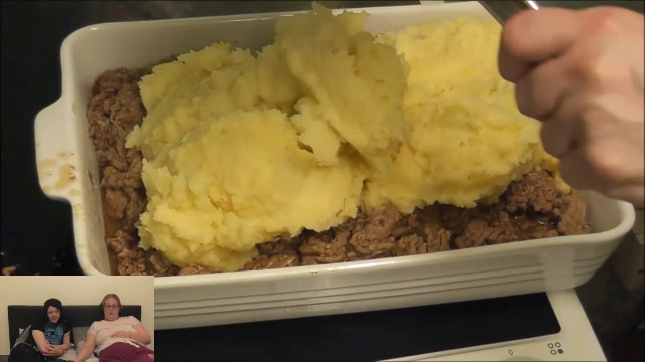 In The Firing Line! - Feature Series - Kays Good Cooking Ep1 - YouTube