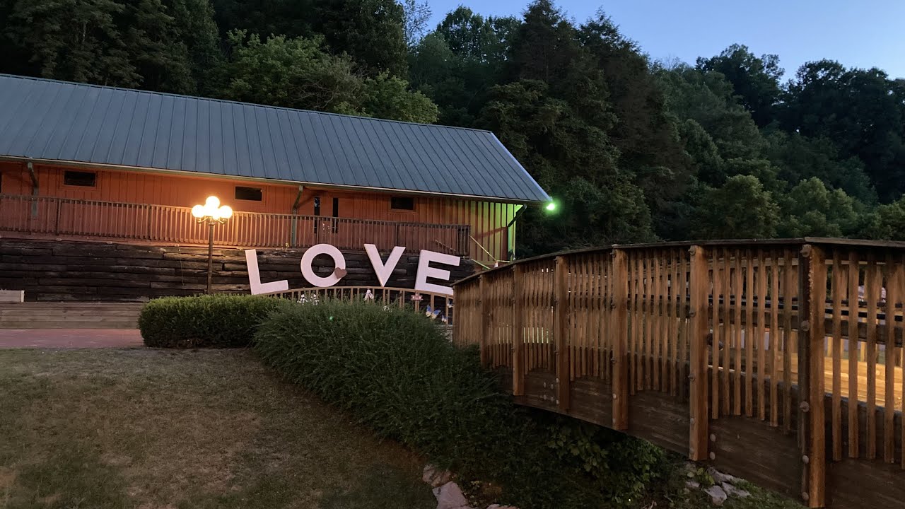 Walking Through Coeburn Virginia Wise County - YouTube