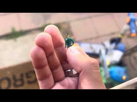 pov: giantess spots you wandering outside and makes you pay the price