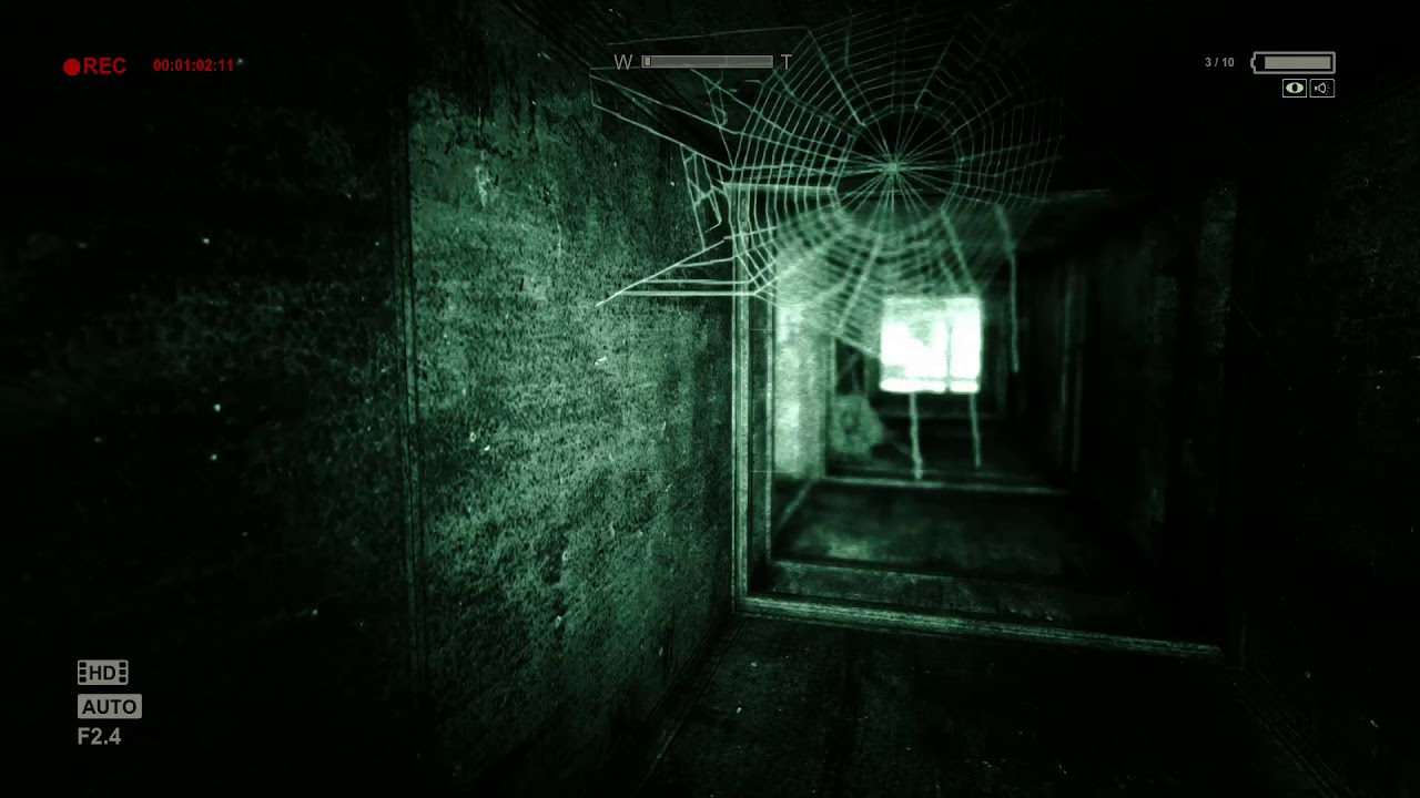 outlast gameplay part 1 - YouTube