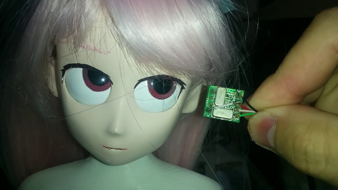 Small Anime Head With Mechanical (Animatronic) Eyes -- Control by Piezo ...