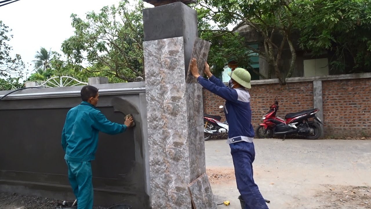 How To Installing Biggest Ceramic Tiles on House Gate - Process ...