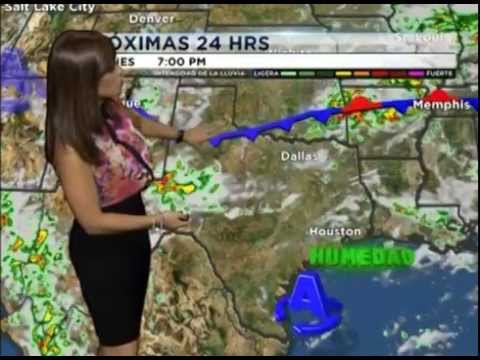 ELIZABETH ROBAINA WEATHER 6-25-15 - YouTube