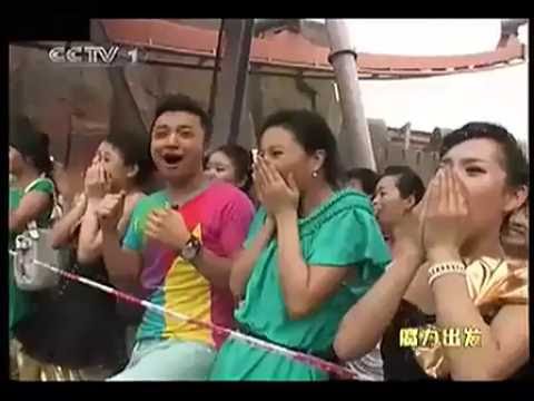 Escape Artist Dean Gunnarson Escapes from a speeding Roller Coaster in ...