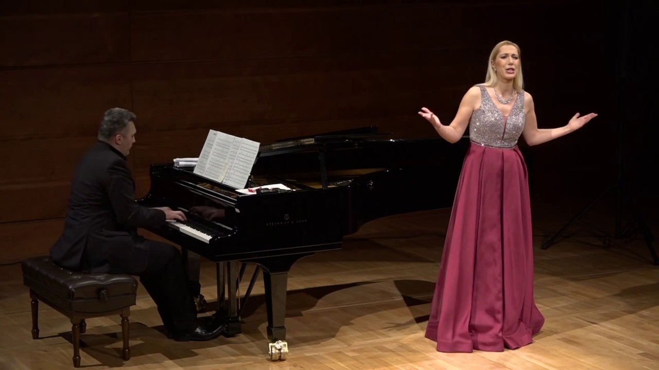 Ana Sinicki - Quizás, quizás, quizás (O. Farrés) - Macedonian ...