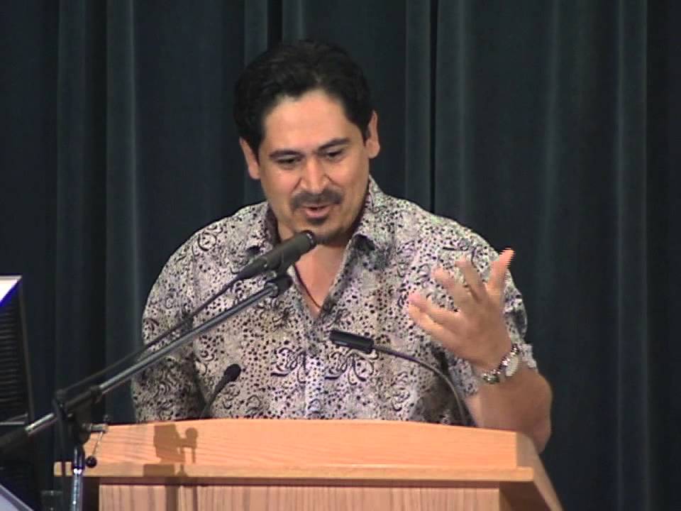 Literature in Conversation: Tim Z. Hernández - YouTube