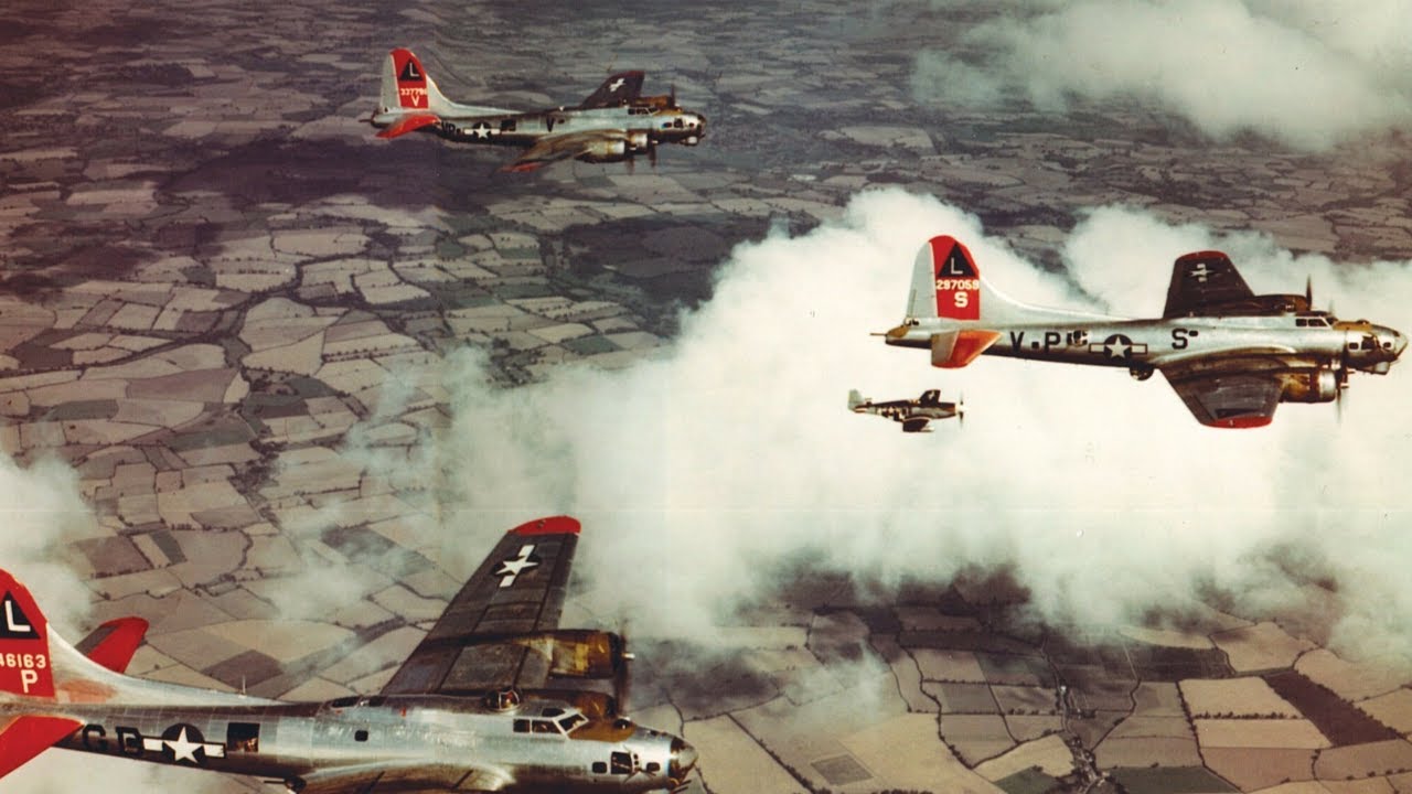 How The Mighty 8th Air Force Helped USA Win WW2 - YouTube