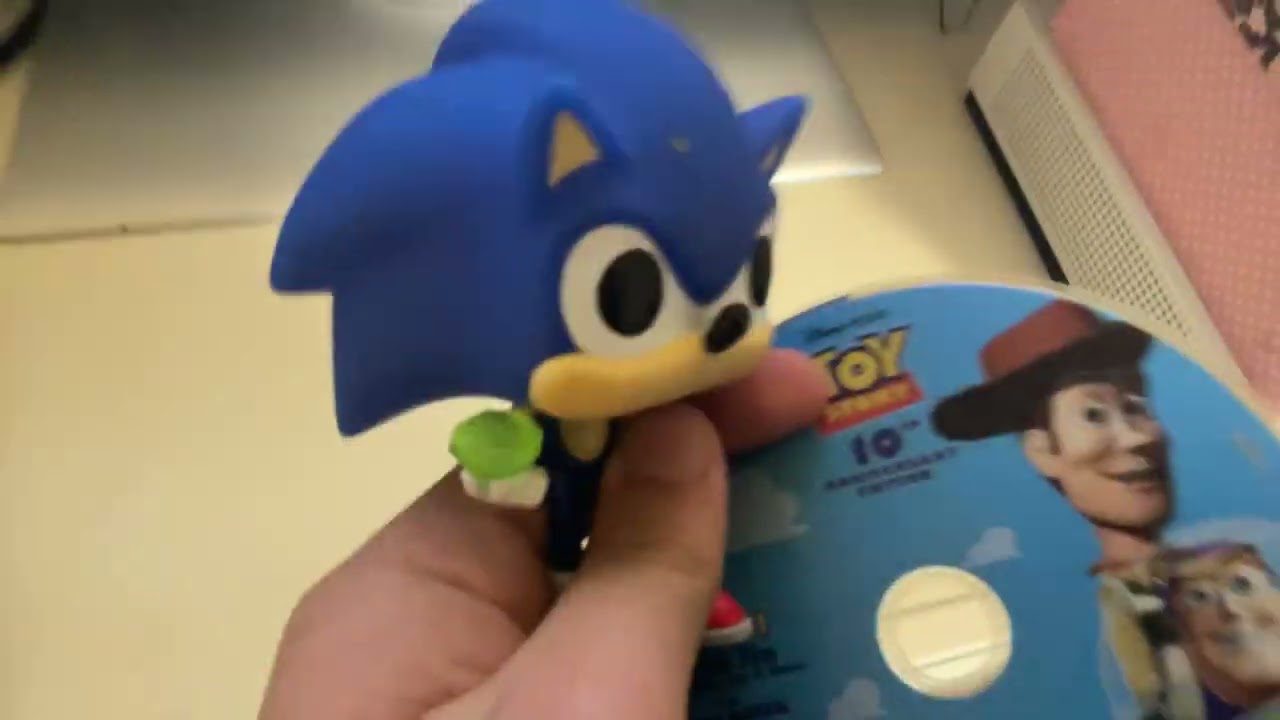 Sonic watches the THX Moo Can logo - YouTube