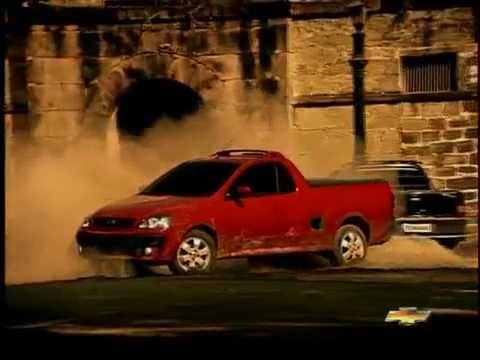 Comercial da Chevrolet Montana (2003) - YouTube